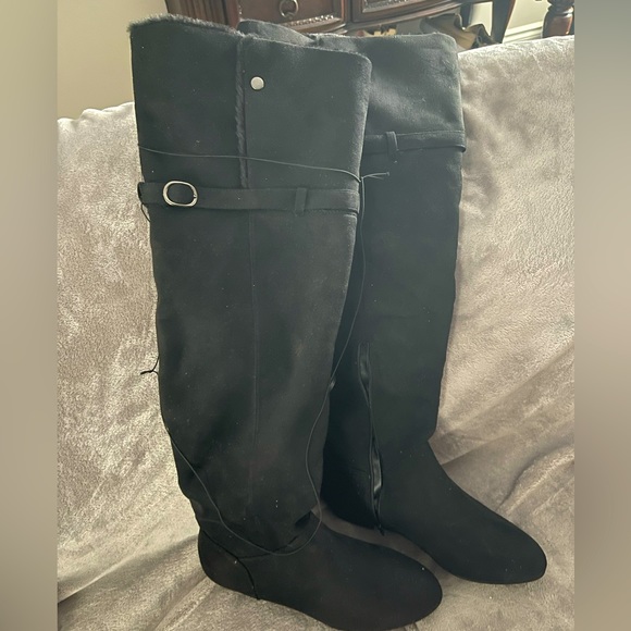 Shoes | Flat Heal Over The Knee Boot | Poshmark